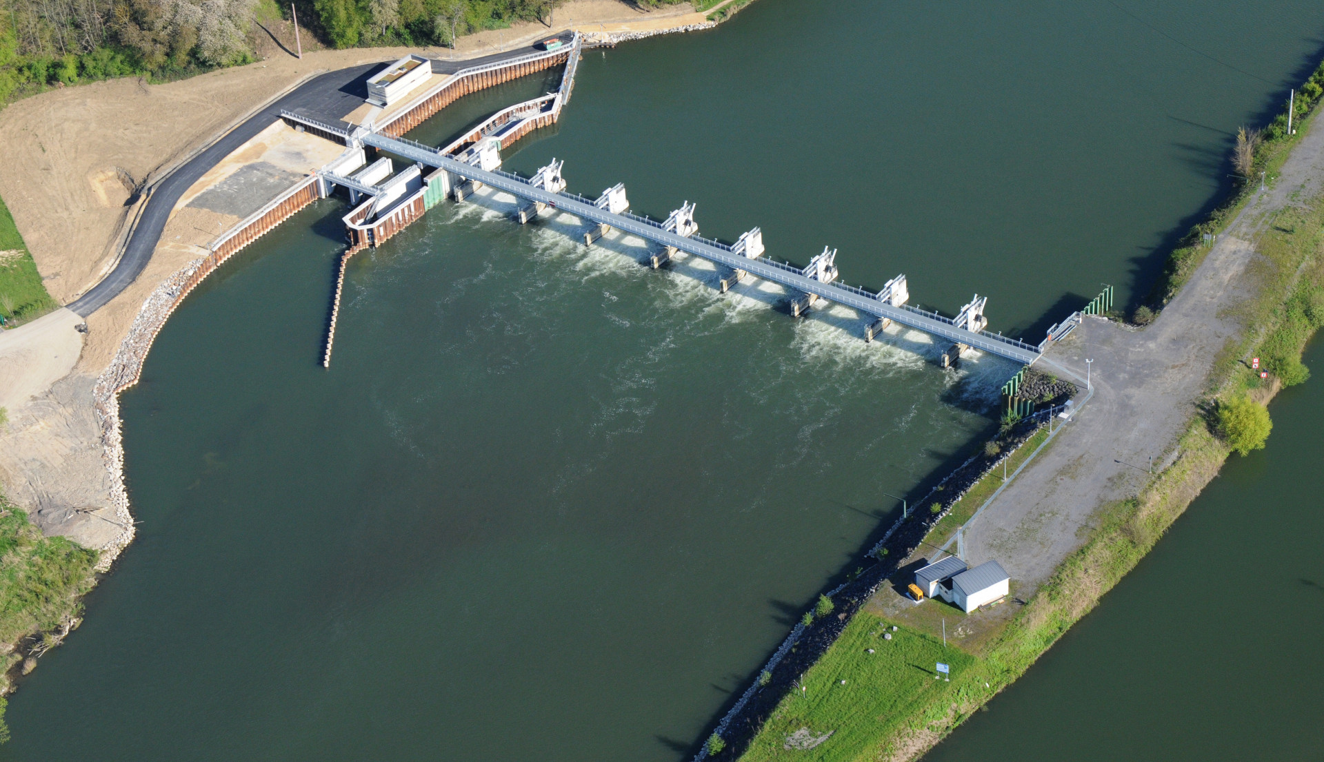 Automation of river dams (BAMEO)